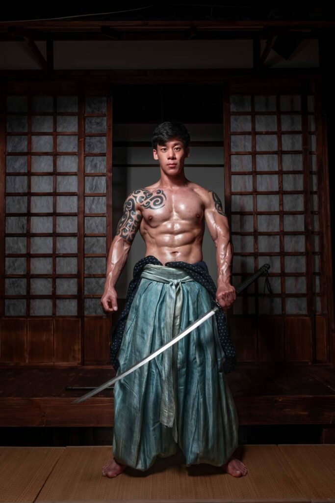 Tamp Chanwit หนุ่มหล่อ ซิกแพคแน่น เป้าตุง ทะลุทะลวง