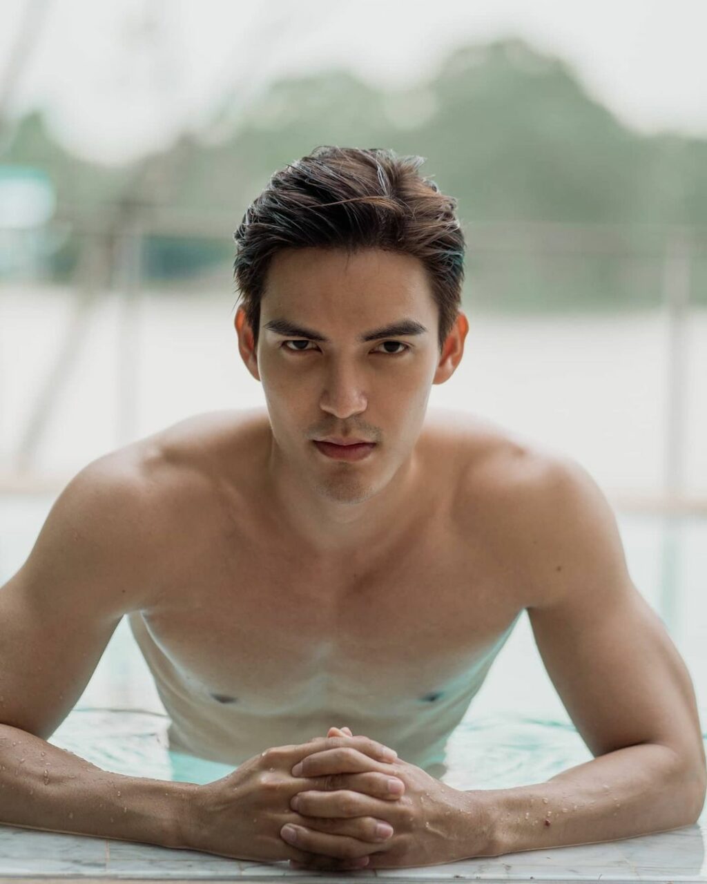 เจ ชลวัฒน์ นักแสดง นายแบบหล่อ หน้าลูกครึ่ง หุ่นลีน เซ็กซี่ขยี้ใจ