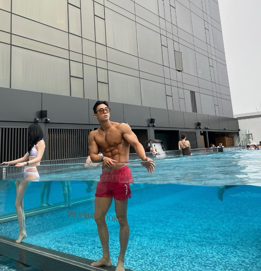 An Seung no นายแบบ หล่อ จากแดนกิมจิ ดีกรีนักกีฬาเพาะกาย