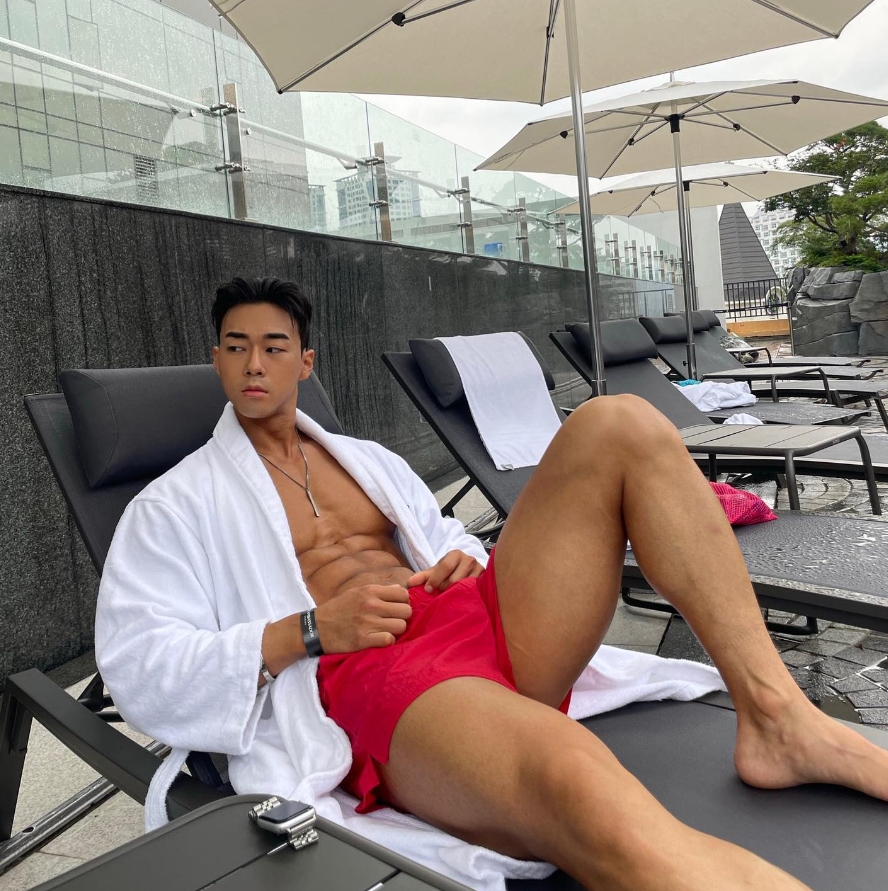 An Seung no นายแบบ หล่อ จากแดนกิมจิ ดีกรีนักกีฬาเพาะกาย